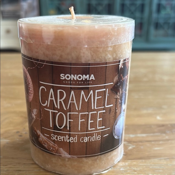Sonoma | Accents | New 25 Oz Caramel Toffee Sonoma Candle | Poshmark